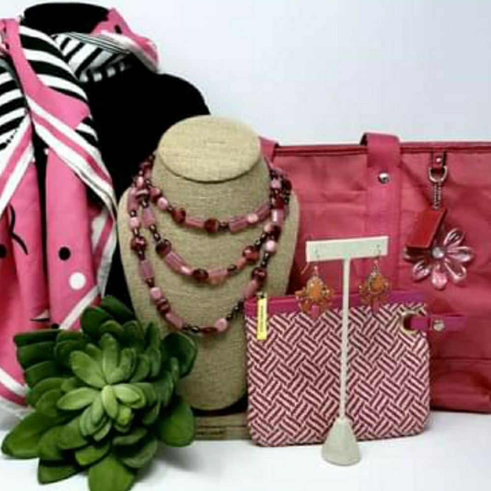 Coach Kyra Daisy Signature Tote & Accessory Bundle - Gem